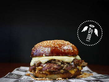 THE GEORGE CAVENDISH